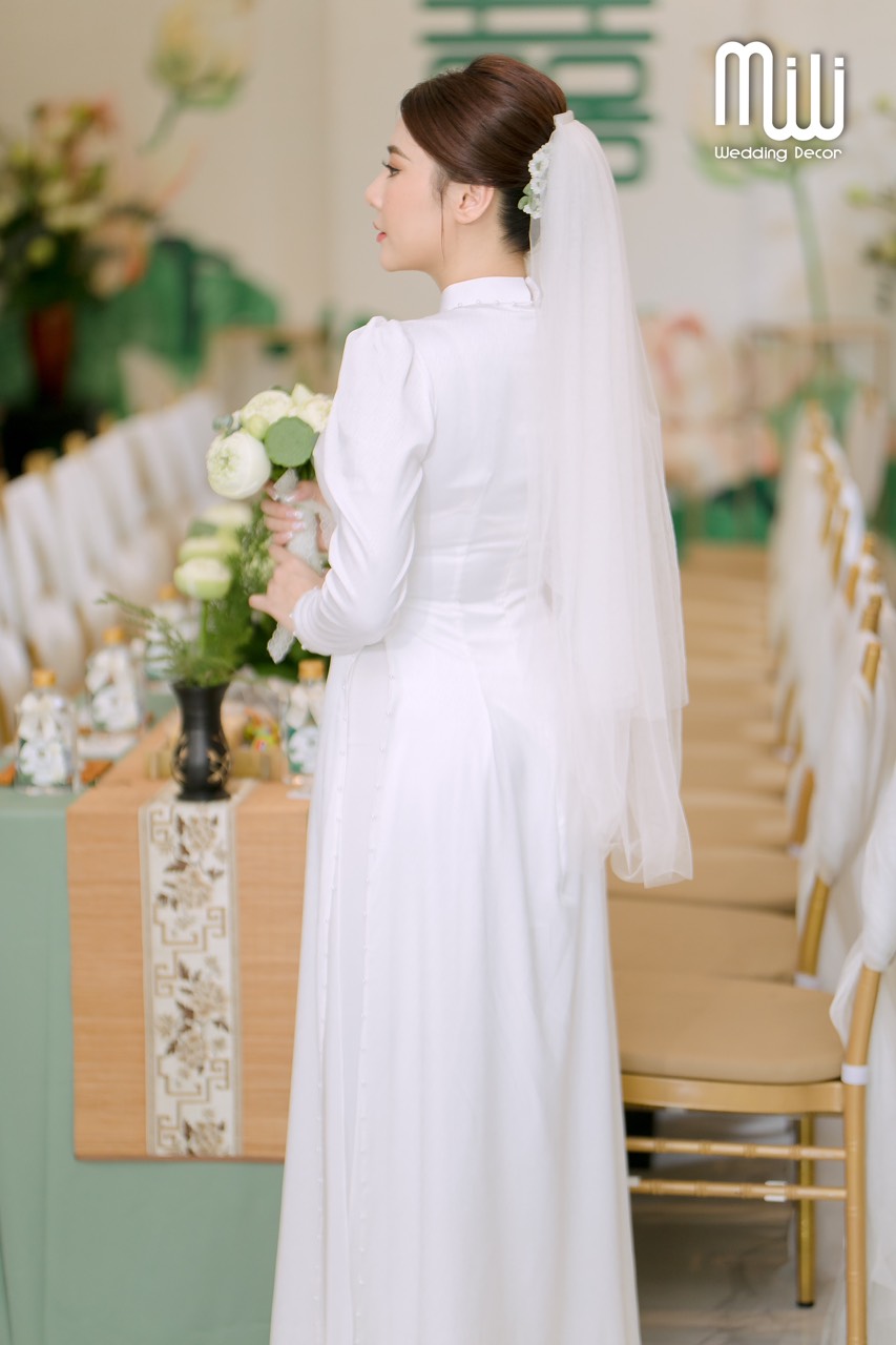 GOLDEN SEN NAM BỘ – Decor Wedding Hoa Sen 2026